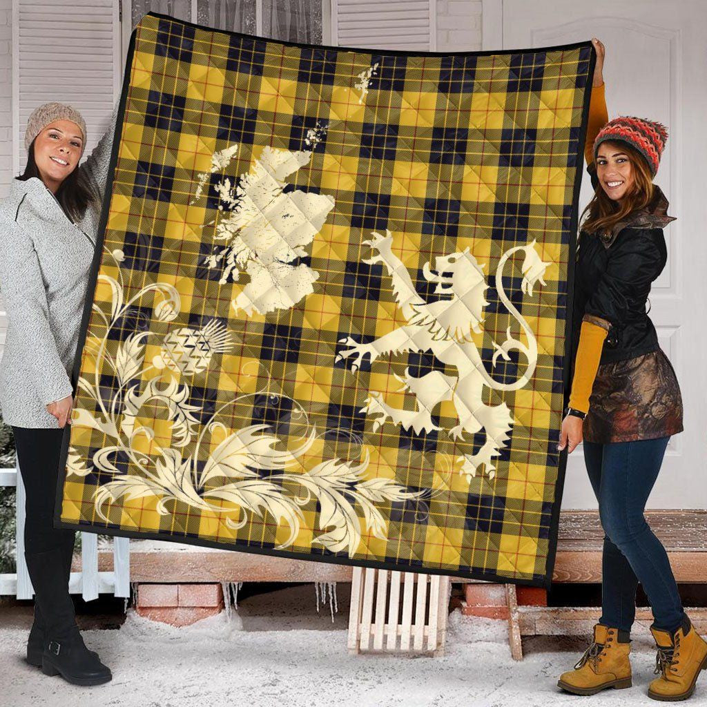 Scottish MacLeod of Lewis Ancient Clan Tartan Quilt Rampant Lion with ...